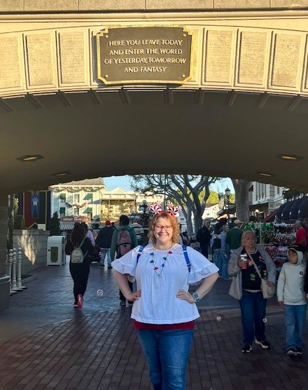 Finding Joy in Leadership: Lessons from Disneyland - Leadership Mindset ...